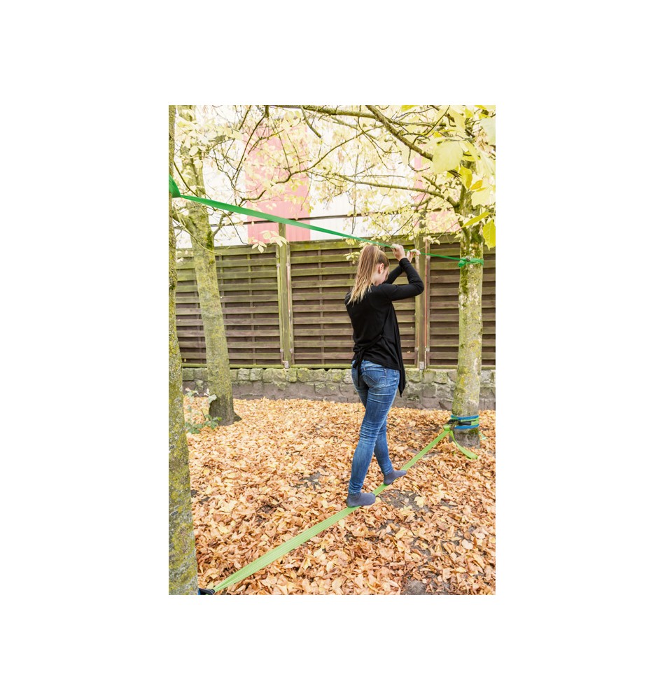 Slackline achat : Sangle, protèges arbres, corde pour les mains